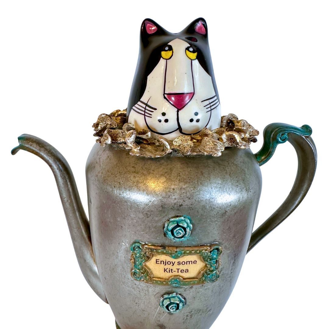Kit-Tea | Michelle Bracewell Art